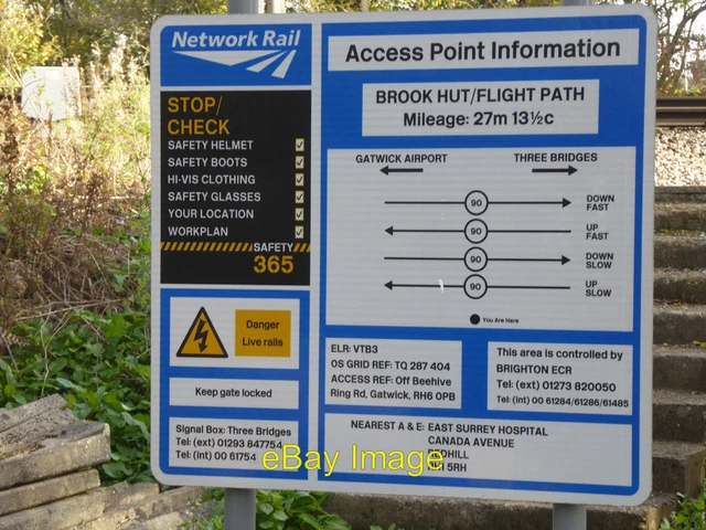 PHOTO 6X4 BROOK Hut\/Flight Path railway access point information board ...