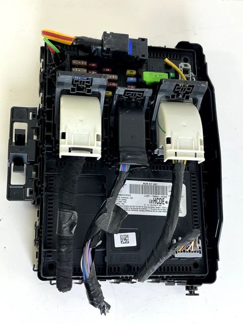 2022 FORD ESCAPE Body Control Module Bcm Fuse Box Lu5T-15604-Hcde Oem ...