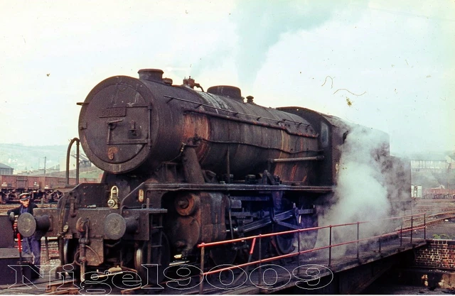 ORIGINAL 35MM AGFA Colour Slide of WD 2-8-0 90430 at Huddersfield 08.11 ...