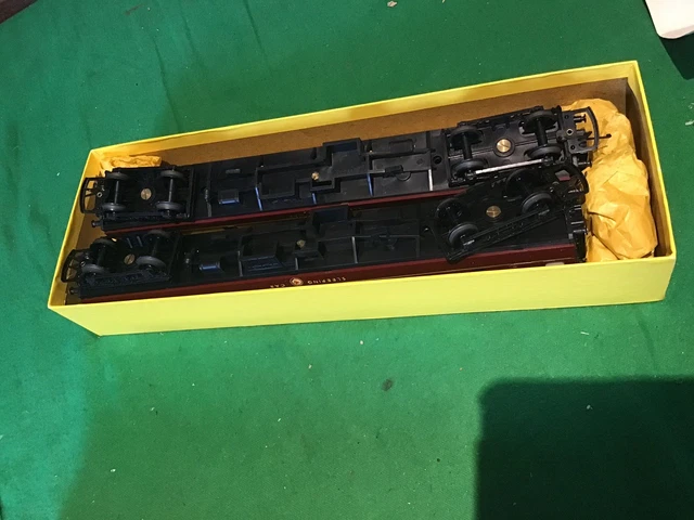 TRIANG HORNBY CKD R.381 sleeping cars X2 near mint condition £20.43 ...