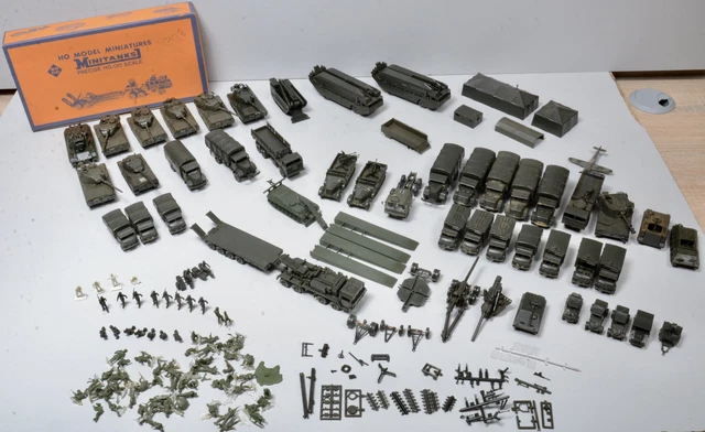 ROCO MINITANKS KONVOLUT Militär-Fahrzeuge, Panzer, etc. Bundeswehr / 1: ...