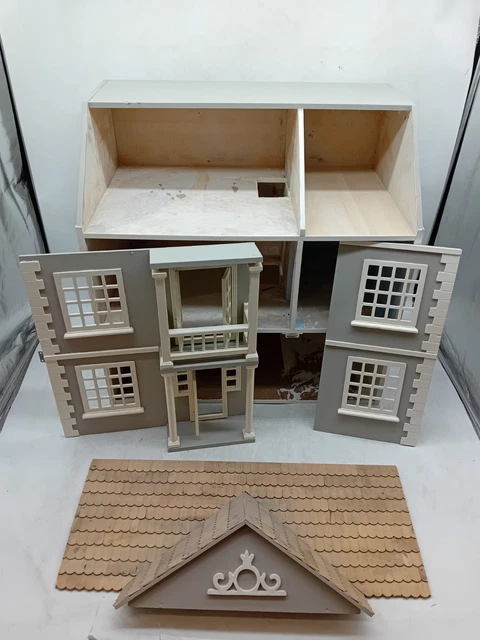 HAND BUILT/PAINTED DOLLS HOUSE with Removable front panels & Furniture ...