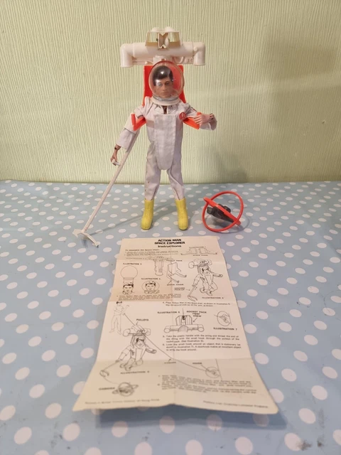 VINTAGE ORIGINAL ACTION Man Space Explorer Figure And Paperwork Very ...