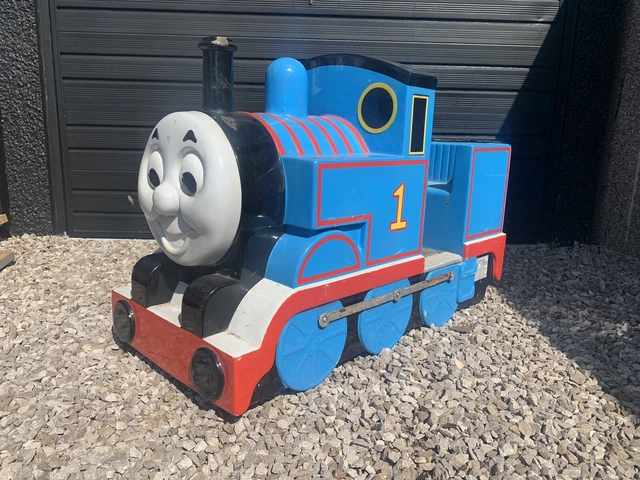 VINTAGE ORIGINAL FAIRGROUND Carousel Thomas The Tank Engine Ride Coin ...