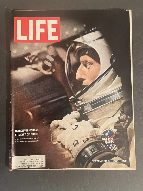LIFE MAGAZINE SEPTEMBER 3 1965 Astronaut Conrad Gemini 5 Spacecraft ...