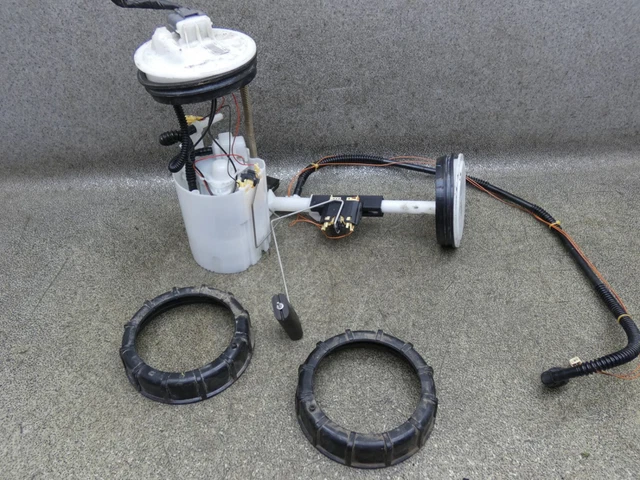 KRAFTSTOFFPUMPE 170404ED1A BENZINPUMPE 98Tkm Nissan Qashqai II J11 16. ...