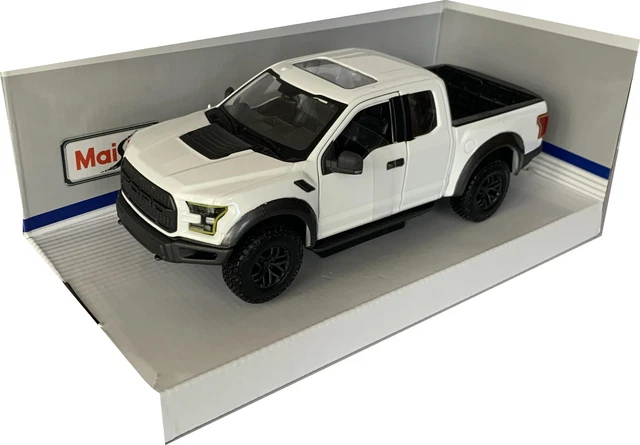 FORD RAPTOR DUAL cab pickup 2017 in white, 1:24 scale model, Maisto, SE ...