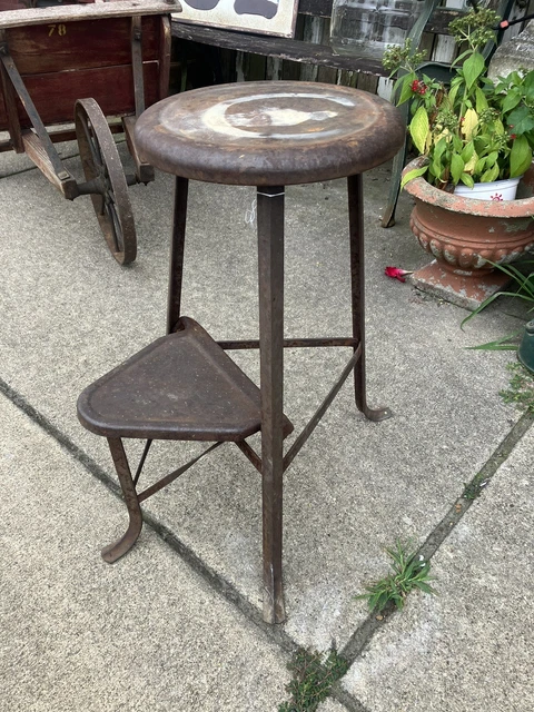 VINTAGE INDUSTRIAL METAL Stool Counter Bar Shop Home Fold Step ...