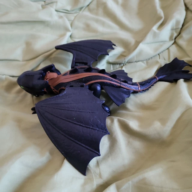 TOOTHLESS HOW TO Train Your Dragon Action Figure Toy Moving Wings ...