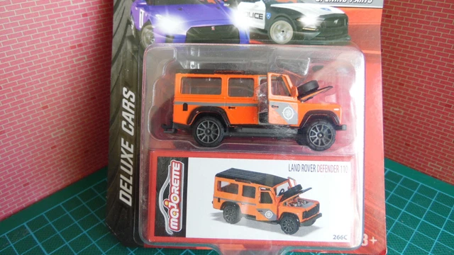 MAJORETTE LAND ROVER Defender 110 in Orange Deluxe Cars EUR 4,87 ...