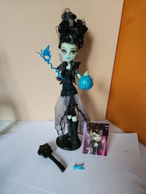 POUPÉE MONSTER HIGH Frankie Stein Ghouls Rule Doll EUR 19,00 - PicClick FR