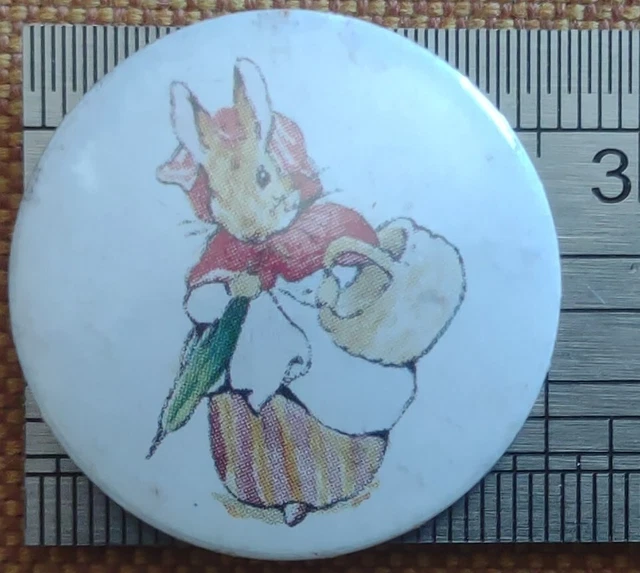 VINTAGE PIN BADGE Peter Rabbit Beatrix Potter £3.25 - PicClick UK