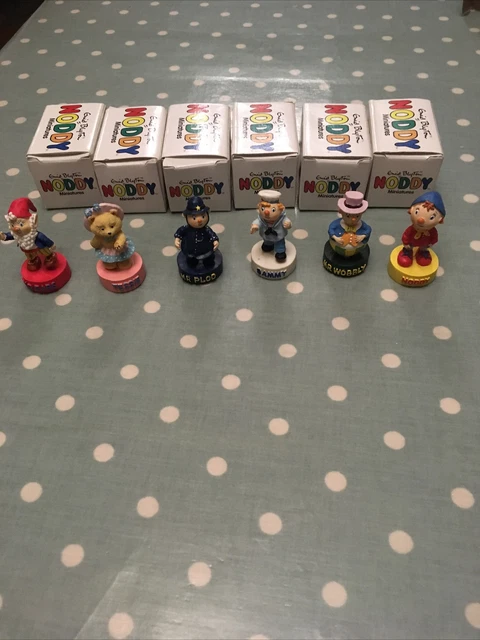 ENID BLYTON NODDY Collectable Figures Toyland Boxed Noddy Miniatures ...