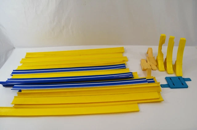 MATCHBOX SUPERFAST TRACK Set Pieces Blue Yellow Ramps Vtg Canada $56.24 ...
