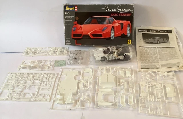 REVELL 07309 ENZO Ferrari Sports Car Model Kit 1:24 Scale £17.74 ...