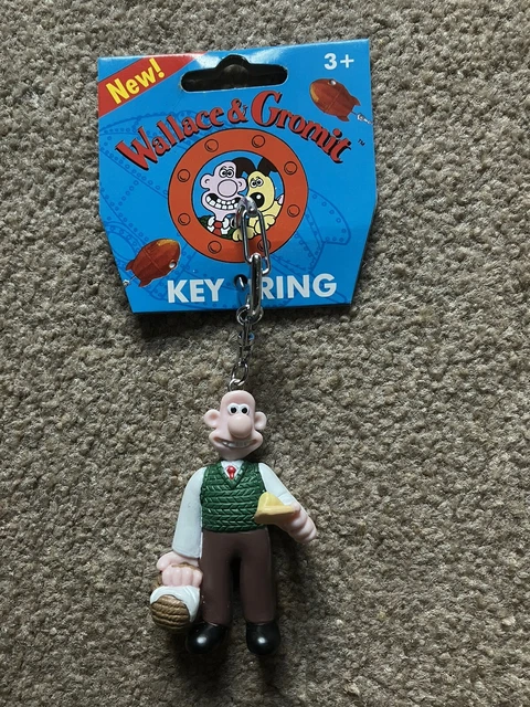 VINTAGE 1989 WALLACE And Gromit - Cheese and crackers Wallace Keychain ...