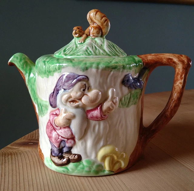RARE 30S WADE Heath Walt Disney Snow White Seven Dwarfs Grumpy Teapot ...