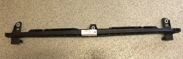 GENUINE NEW VW Golf Mk7 12-17 Front Bumper Centre Support Bracket 5G0 ...