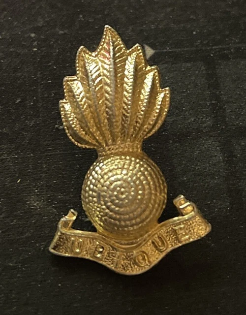 ORIGINAL BRITISH ROYAL Army ENGINEERS Artillery Corps Brass CAP Badge ... ORIGINAL BRITISH ROYAL Army ENGINEERS Artillery Corps Brass CAP Badge ...