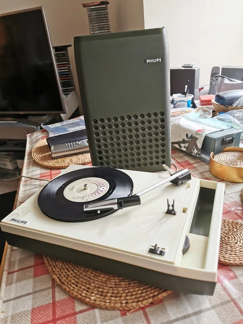 RARE 1970S PHILIPS PORTABLE RECORD PLAYER TURNTABLE 22GF103/15X OLIVE ...
