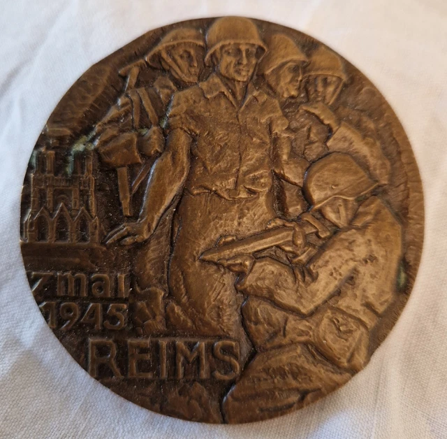 MÉDAILLE BRONZE LIBERATION REIMS 7 mai 1945 ww2 Armées Histoire monnaie ...