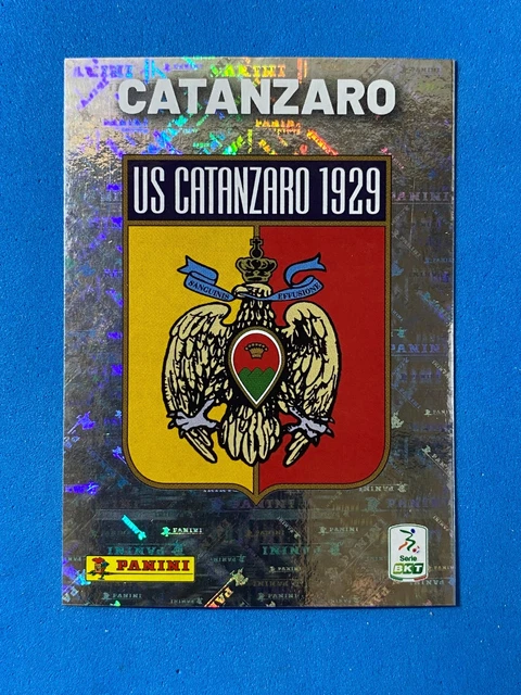 FIGURINE CALCIATORI PANINI BKT 2025-26 2026 n. 87 Scudetto (Catanzaro ...