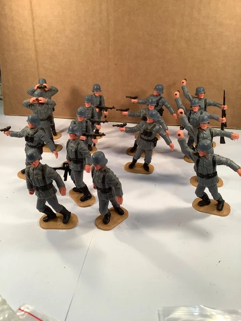 TIMPO GERMAN WW2 soldiers x 16 $150.00 - PicClick AU
