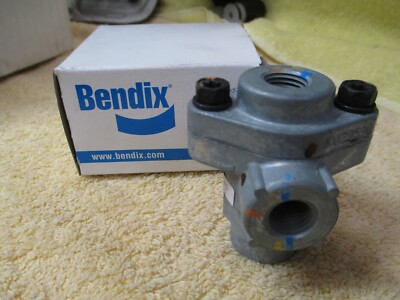 MACK - BENDIX Air Valve Assembly Bracket & Bolts T-5019505 - No Core ...