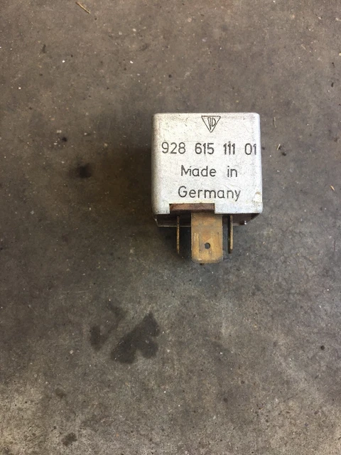 PORSCHE 928 FUEL Pump Relay NEW £175.03 - PicClick UK