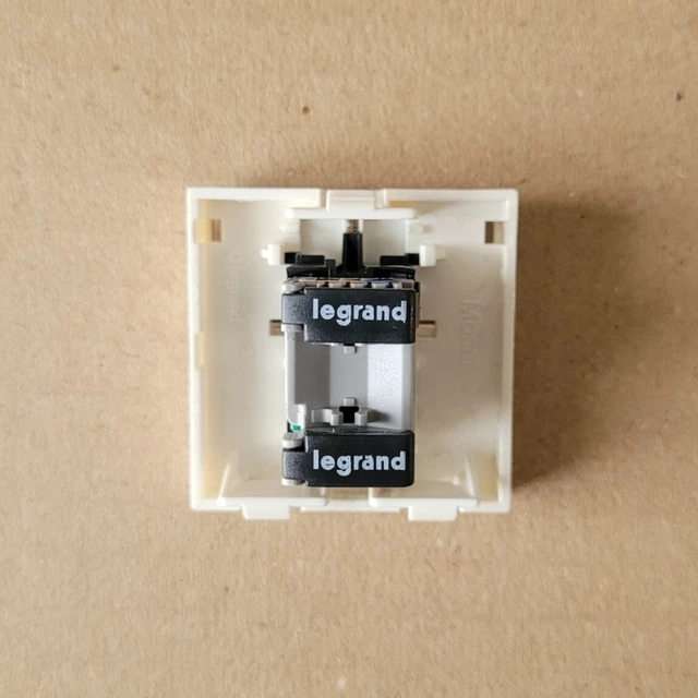 LEGRAND 74289 - 1 Prise RJ45 FTP Cat5 - Blanc - ancien MOSAIC 45 EUR 12 ...