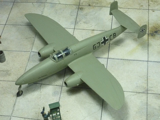 HEINKEL HE280 JET Fighter Luftwaffe 1/72 kit built & finished for ...