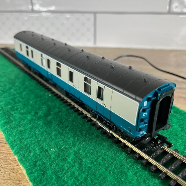 REPLICA RAILWAYS PARCEL Van Coach Mk.1 - 12165 - 00 Gauge - Model ...