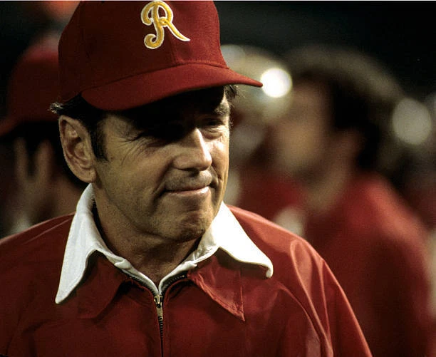 WASHINGTON REDSKINS HEAD Coach George Allen NFL OLD PHOTO $8.50 ...