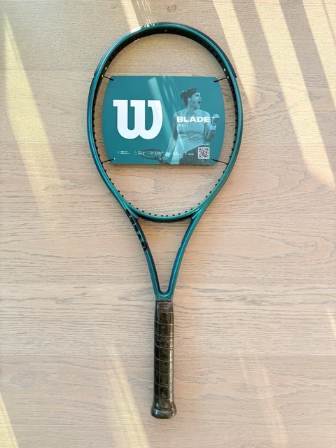 WILSON BLADE 100L V9 Tennis Racket (2025) 285g, 4 1/4 (NEW) $280.18 ...