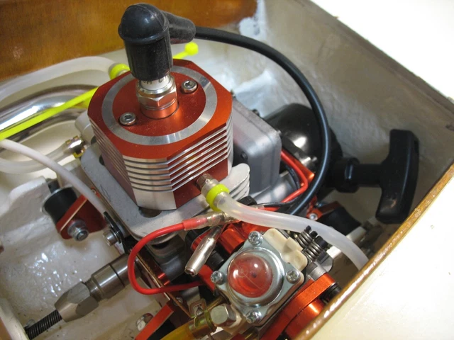 26CC SIDE EXHAUST, watercooled, Petrol, Marine Model Boat Engine £220. ...