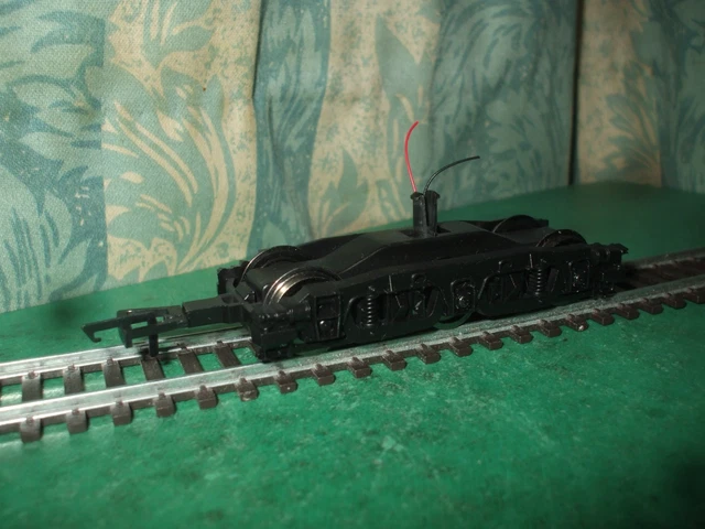 HORNBY EX LIMA CLASS 31 NON POWERED BOGIE ONLY - No.1 £27.95 - PicClick UK