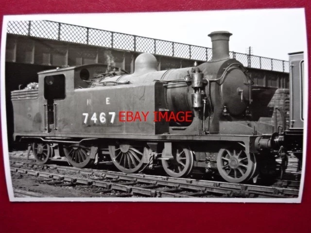 PHOTO LNER Ex Nbr Class C15 Loco No 7467 Br 67467 At Eastfield £3.50 ...