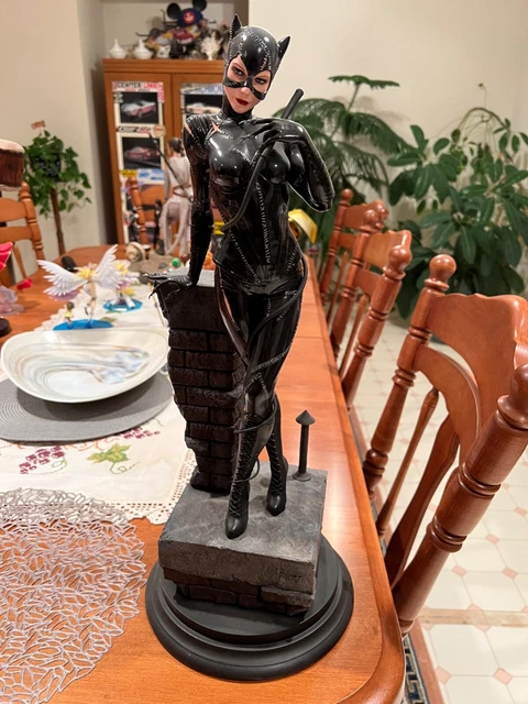 CATWOMAN PREMIUM FORMAT Statue by Sideshow Collectibles **Used** $490. ...
