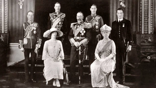 KING GEORGE V Queen Mary And With Their Children 1920 OLD PHOTO EUR 6 ...