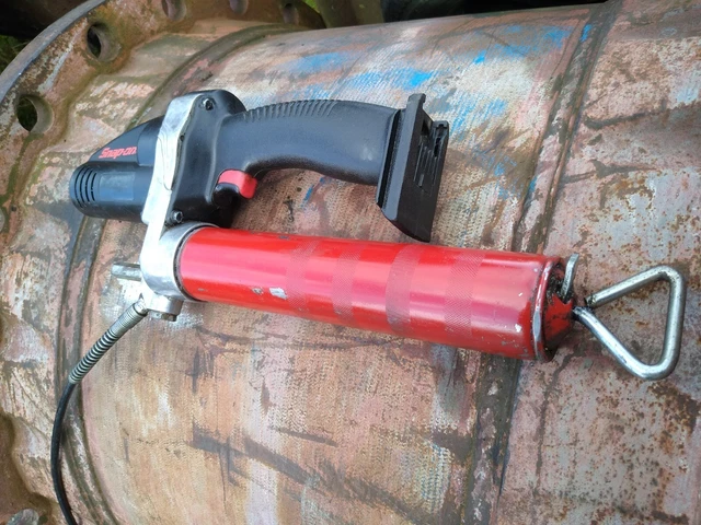 SNAPON 18 V Cordless Red Grease Gun (Body Only) £68.32 - PicClick UK