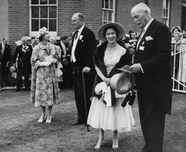 QUEEN ELIZABETH II Talks Trainer Captain Cecil Boyd-Rochfort Princ ...