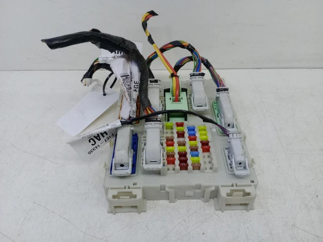FORD FOCUS BCM Body Control Module Ecu 1.0 Petrol F1Ft-14014-Amf Mk3 ...