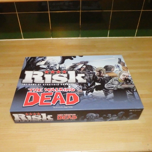 RISK THE WALKING Dead Strategy Board Game Survival Edition regalo 100% ...