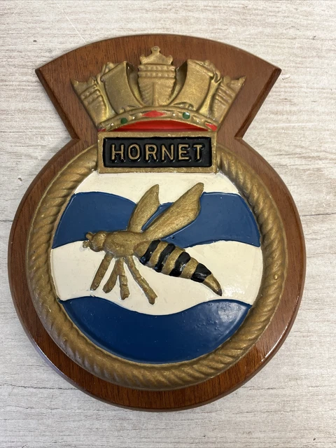 VINTAGE ROYAL NAVY HMS Hornet Ships Crest Wall Plaque Wooden Shield £30 ...