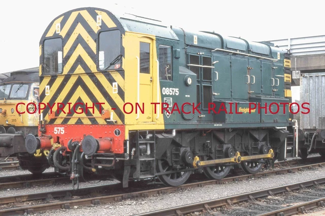 UK RAILWAY PHOTOGRAPH Of Class 08 Shunter 08575. Rm08-692 £1.70 ...