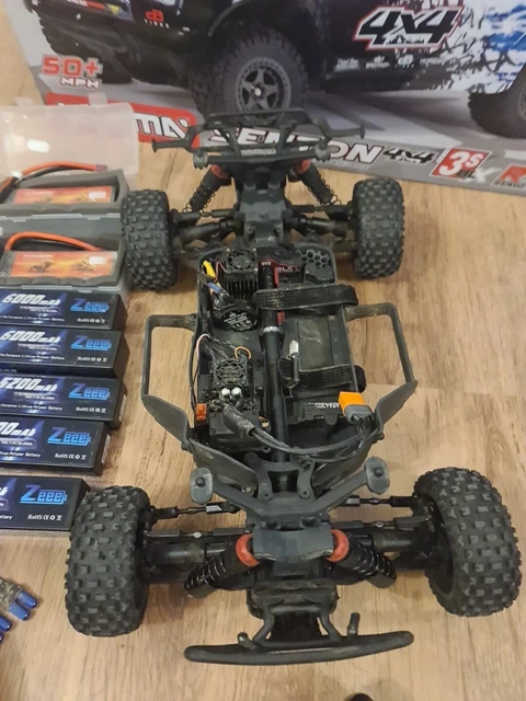 ARRMA SENTON 3S BLX And Batteries-RC CAR £305.00 - PicClick UK