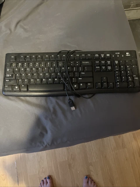 LOGITECH K120 WIRED Keyboard for Windows, USB Plug-and-Play, Full ...