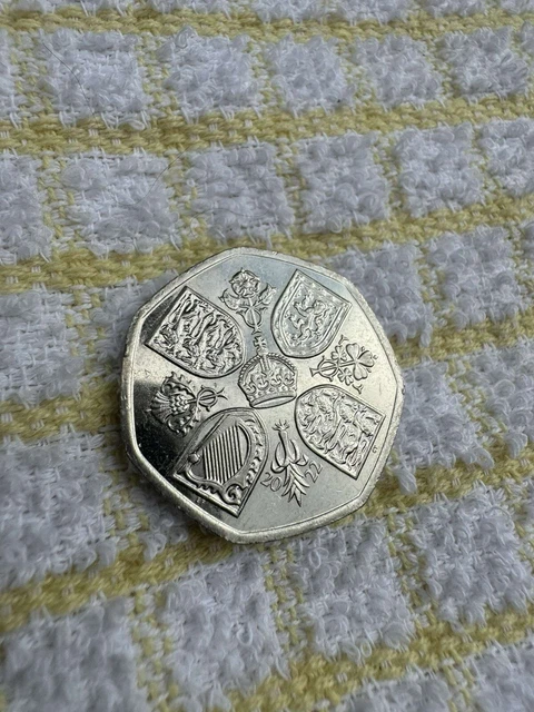 EXTREMELY RARE! UNDATED King Charles 50p coin £50.00 - PicClick UK