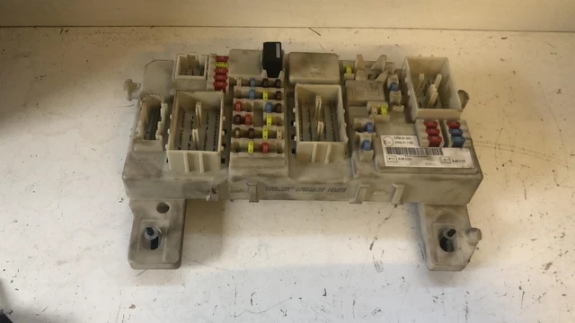 FORD FOCUS MK2 /C Max BCM Body CONTROL MODULE FUSE BOX 7M5T-14A073-CD ...