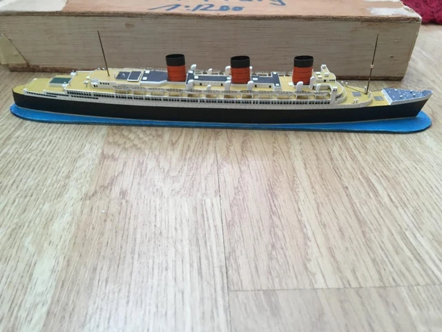 CUNARD SHIP MODEL Rms Queen Mary Preston Hobby Modelle Ohg German Made ...